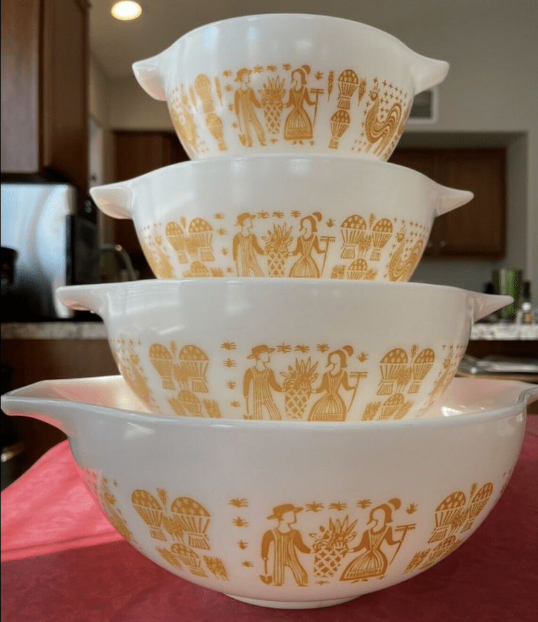 Vintage Pyrex Pattern Guide: From Atomic Eyes to Zodiac – Antique Answers