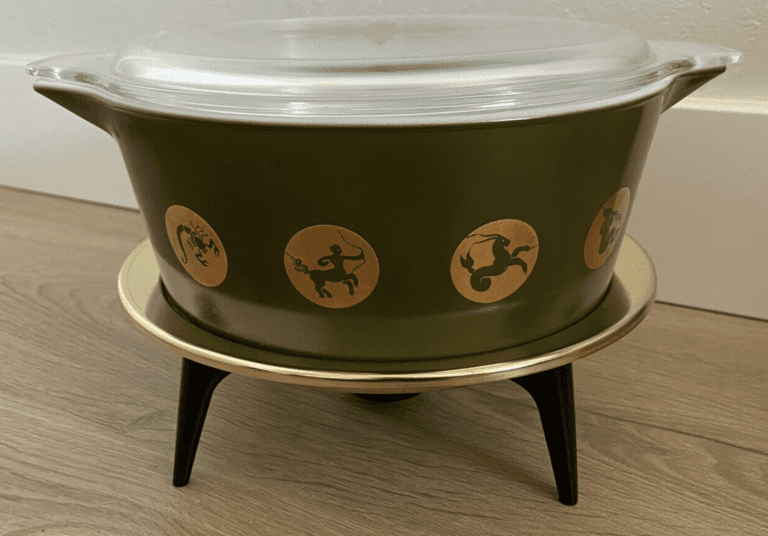 Vintage Pyrex Pattern Guide: From Atomic Eyes to Zodiac – Antique Answers